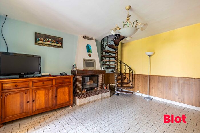 Maison à vendre - Quartiers Centre, Alphonse Guérin - 6 pièces - 4 chambres