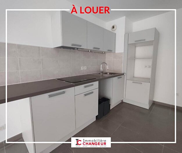 Centre Ville Sud-Vallée, Voiron - Appartement 5 pièces à louer