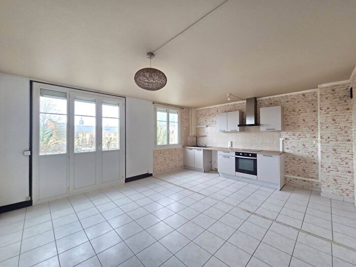 Appartement à louer - Troyes - 2 pièces - 1 chambre