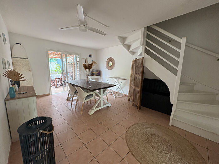 Maison à louer - Le Gosier - 4 pièces - 3 chambres