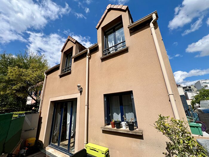 Nanterre, Mont Valérien - Maison 4 pièces à louer