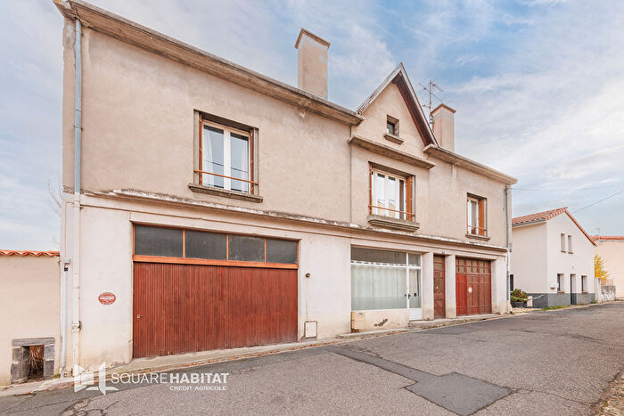 Maison à vendre - Cournon-dAuvergne, Centre-ville, Vieux Bourg - 5 pièces
