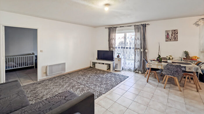 Appartement à vendre - Châteaurenard, Barret, Lonnes, La Crau - 2 pièces - 1 chambre