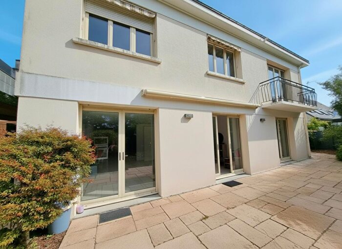 Maison 9 pièces à vendre à Angers, Madeleine, Saint-Léonard, Justices