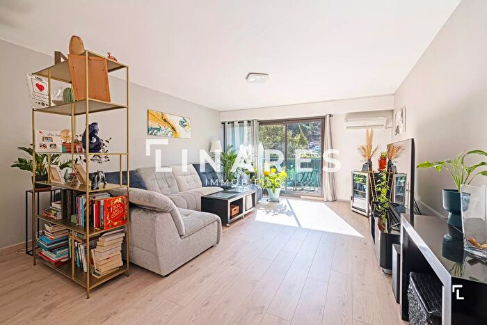 Appartement à vendre - Marseille e , Montolivet - 4 pièces - 3 chambres