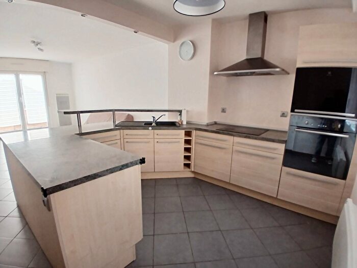 Appartement à louer - Faulquemont - 4 pièces - 3 chambres