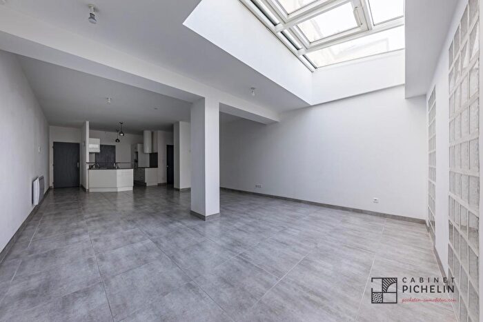 Appartement à louer - Nantes, Hauts-Pavés, Saint-Pasquier, Saint-Félix, Université - 4 pièces - 2 chambres