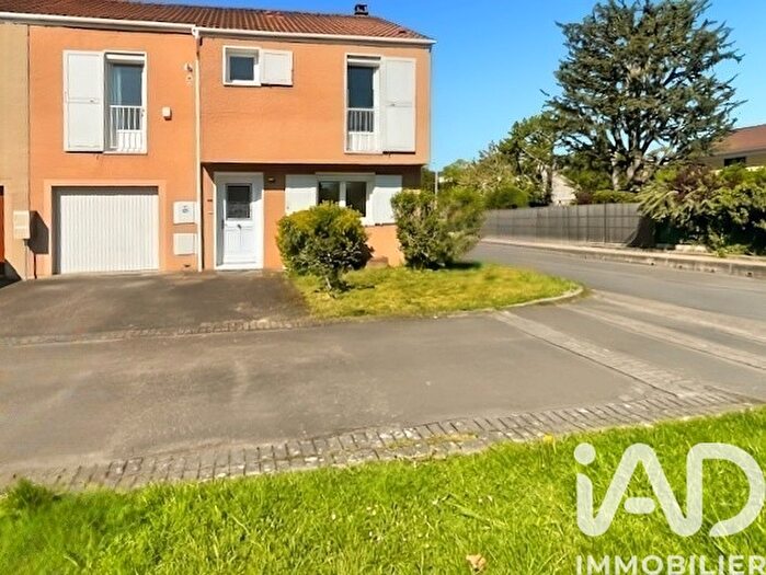 Combs-la-Ville, Prévert : Maison 6 pièces à vendre