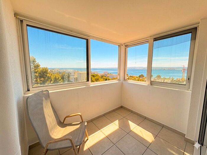Appartement à vendre - Sète, Saint-Clair - 2 pièces - 1 chambre