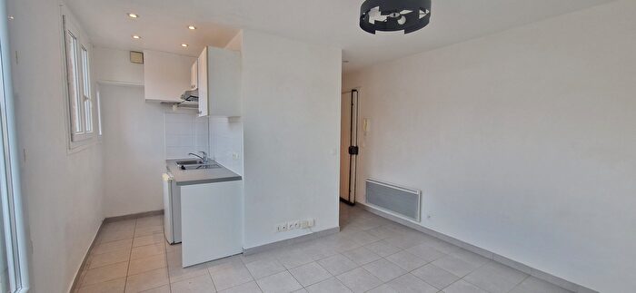 Asnières-sur-Seine, Centre-ville - Appartement 2 pièces à louer