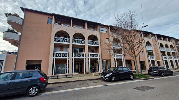 Appartement à vendre - Les Angles - 2 pièces - 1 chambre