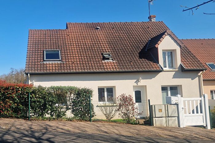 Maison à vendre - La Chaussée-Saint-Victor - 6 pièces - 3 chambres