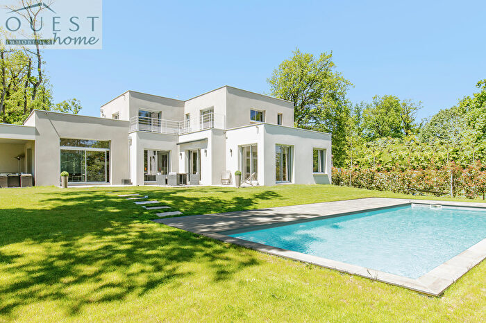 Maisons à vendre et appartements à louer - 1