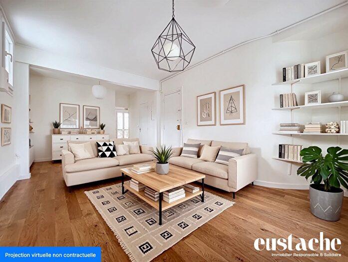 Appartement à vendre - Paris e , Grands Boulevards - 3 pièces - 2 chambres