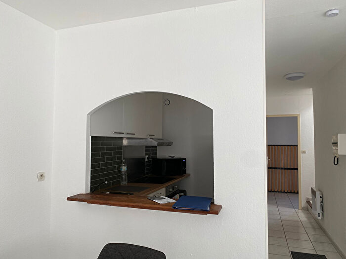 Appartement à louer - Carcassonne, Centre-ville - 3 pièces - 2 chambres