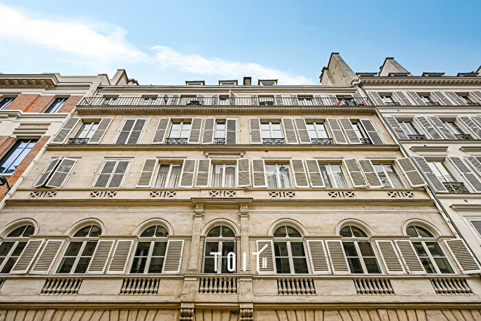 Appartement à vendre - Paris e , Elysée, Madeleine - 4 pièces - 3 chambres