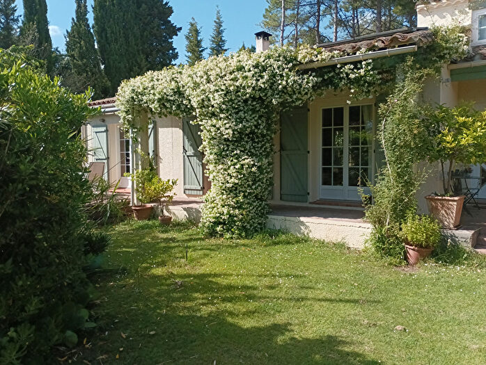 Maison à vendre - Villemoustaussou - 7 pièces - 5 chambres