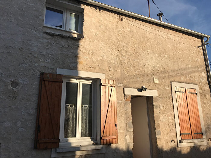 Milly-la-Forêt - Appartement 2 pièces à louer