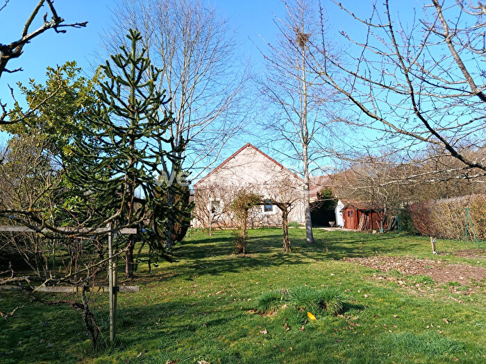 Maison à vendre - Urciers - 6 pièces - 4 chambres