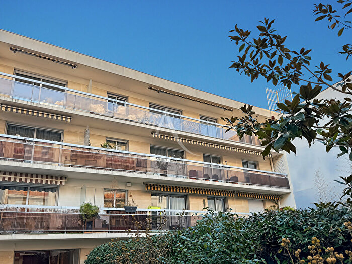 Appartement à vendre - Paris e , Vallée de Fecamp - 1 pièce