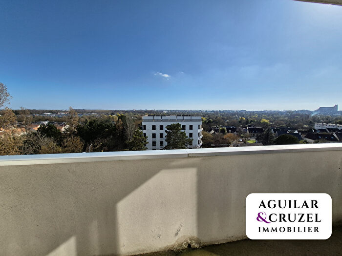 Appartement à vendre - Bourges, Chancellerie, Gibjoncs, Moulon - 2 pièces - 1 chambre