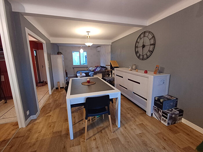 Maison à vendre - Cournon-dAuvergne, Centre-ville, Vieux Bourg - 5 pièces - 4 chambres