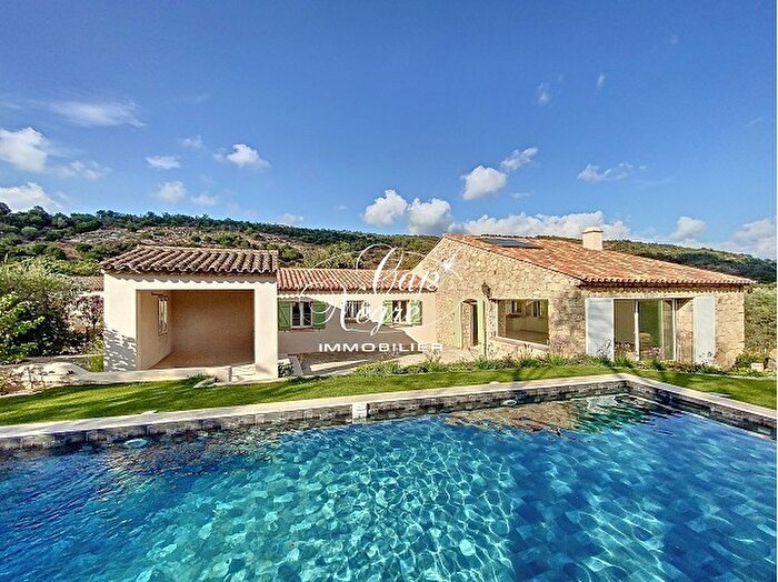 Maison 5 pièces à vendre à Le Plan-de-la-Tour