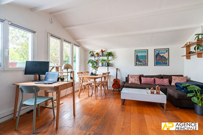 Maison à vendre - Maisons-Laffitte, Ouest - 4 pièces - 2 chambres