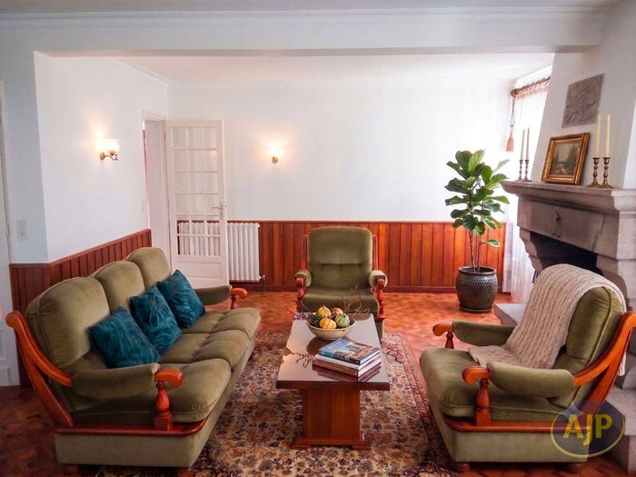 La Vraie-Croix : Maison 8 pièces à louer