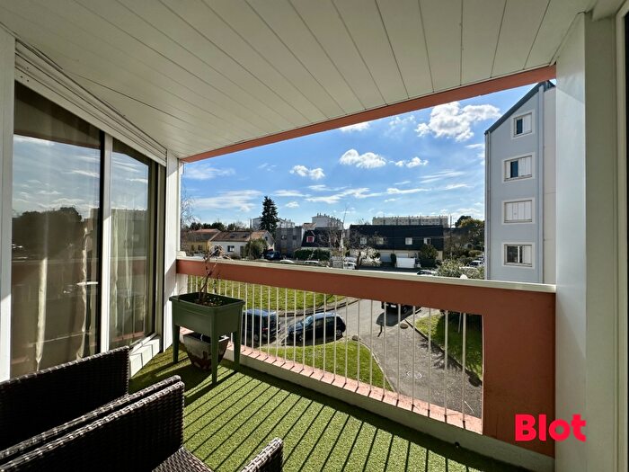 Appartement à vendre - Rezé, Pont Rousseau - 4 pièces - 3 chambres