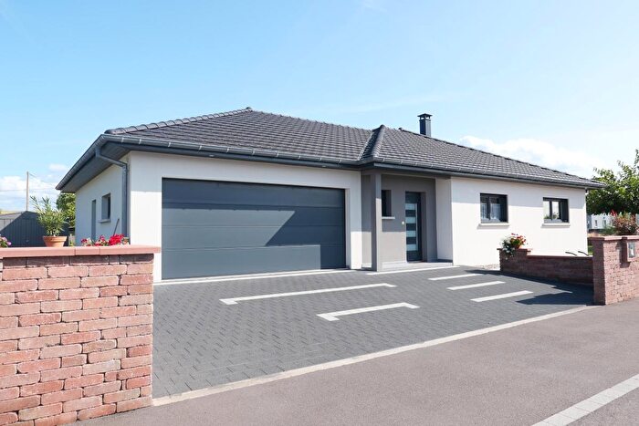 Maison à vendre - Fessenheim - 5 pièces - 2 chambres