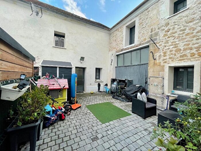 Maison à vendre - Viarmes - 3 pièces - 2 chambres