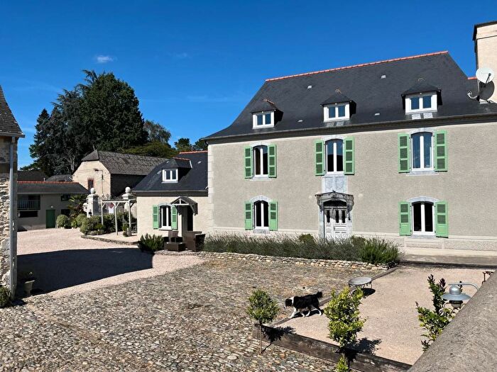 Maison à vendre - Pau, Centre-ville - 8 pièces - 6 chambres