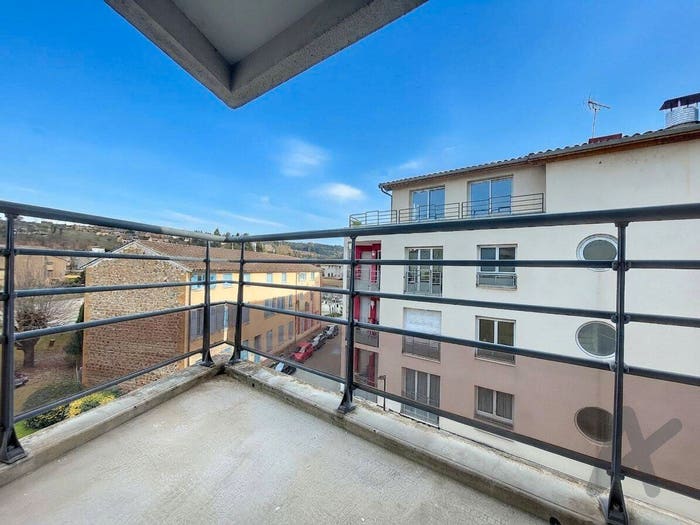 Appartement 4 pièces à L'Arbresle, à louer