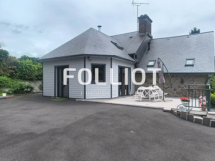 Maison 4 pièces à Coulouvray-Boisbenâtre, à vendre