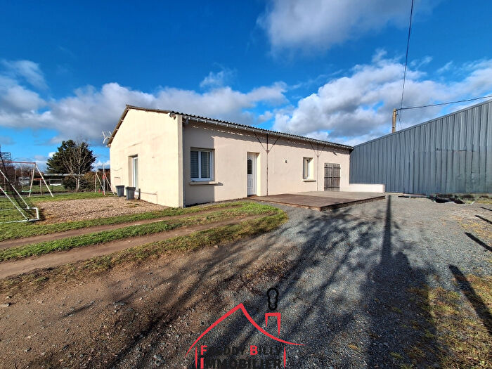 Maison à vendre - Cersay - 4 pièces - 3 chambres