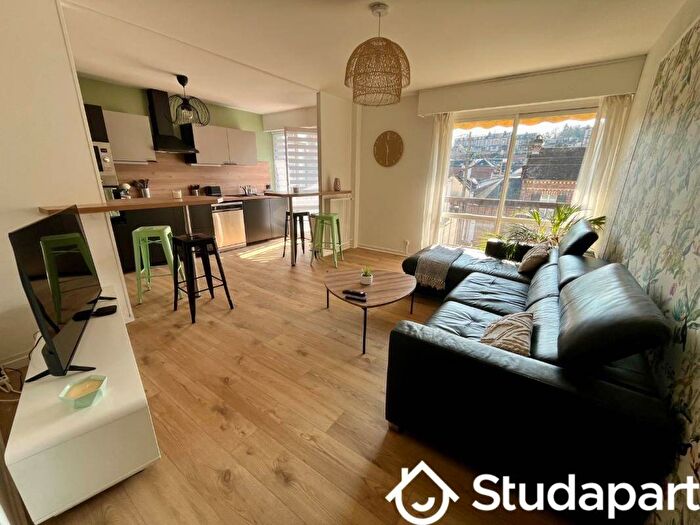 Appartement à louer - Centre Ville-Cathédrale, Évreux - 1 pièce - 2 chambres