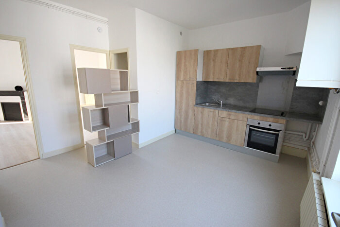 Nancy, Mon Désert, Jeanne d'Arc, Saurupt, Clémenceau : Appartement 2 pièces à louer