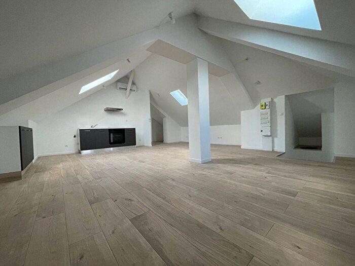 Appartement à louer - Montmirail - 4 pièces - 3 chambres