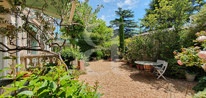 Maison à vendre - Carpentras, Nord - 7 pièces - 5 chambres