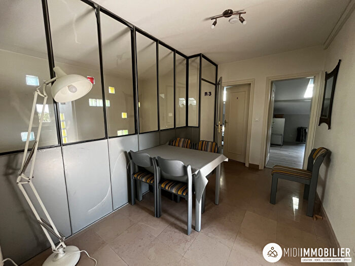 Appartement à louer - Albi - 5 pièces - 4 chambres