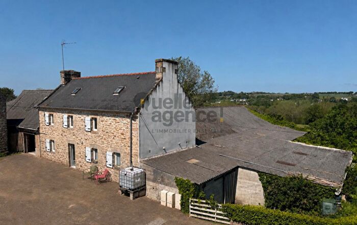 Mahalon - Maison 7 pièces à vendre