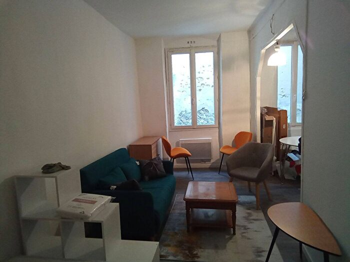 Appartement à louer - Hôtel de Ville, Marseille ème - 1 pièce