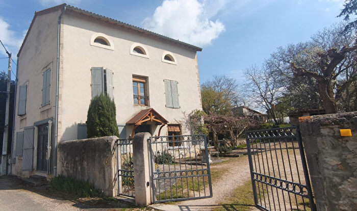 Maison 8 pièces à vendre à Jenzat