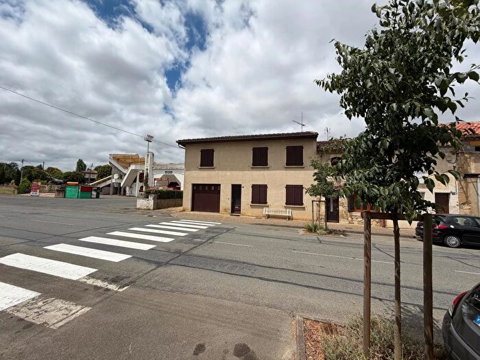 Vic-Fezensac : Maison 5 pièces à vendre