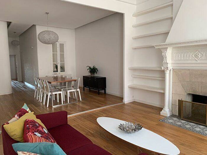 Appartement 4 pièces à Marseille 1er arrondissement, à louer