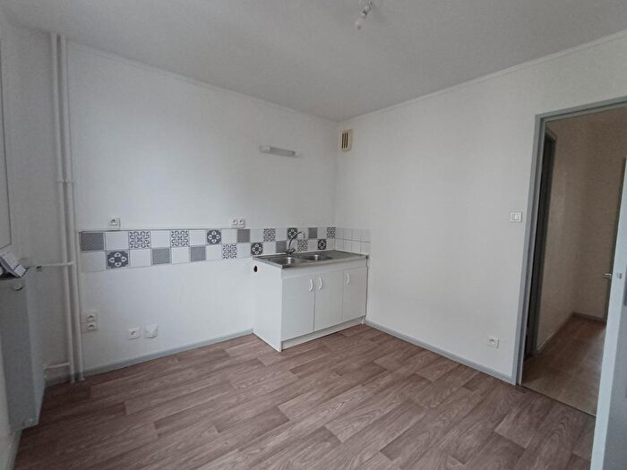 Appartement à louer - Lure - 4 pièces - 2 chambres