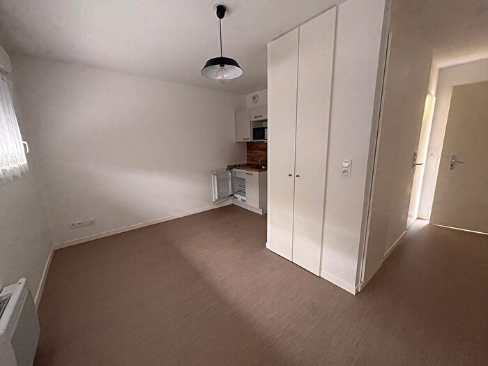 Appartement 1 pièce à louer à Troyes, Chartreux