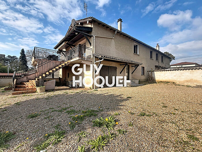 Maison à vendre - La Chapelle-de-Guinchay - 6 pièces - 4 chambres