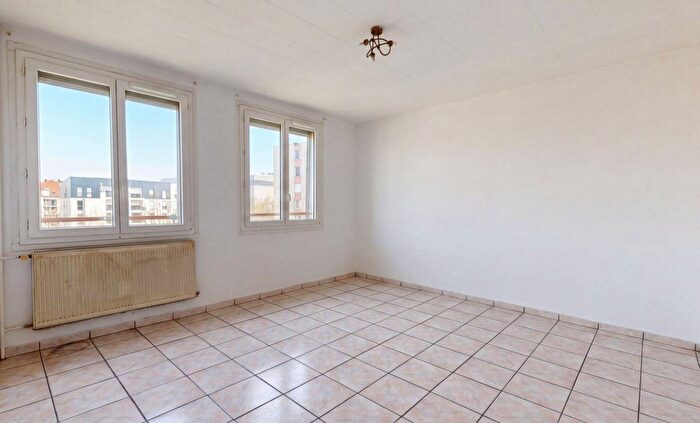 Appartement 3 pièces à louer - LAvenir-La Cerisaie, Stains